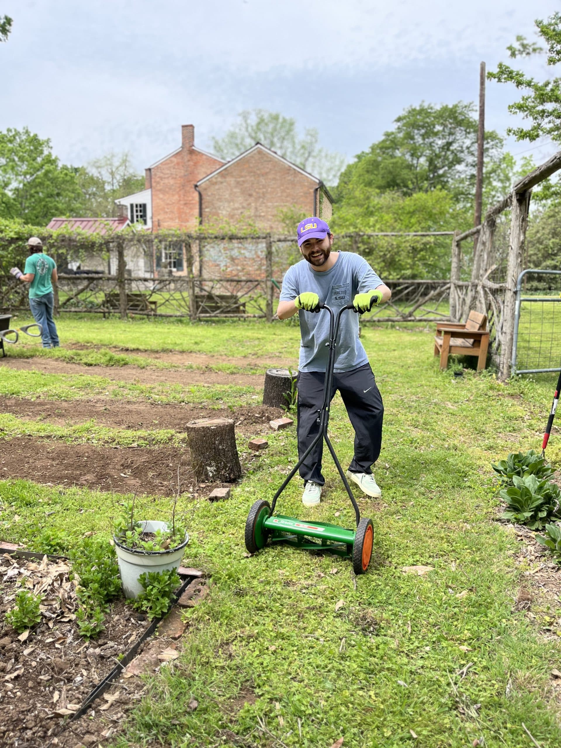 Volunteer - The Land Trust For Tennessee | The Land Trust For Tennessee